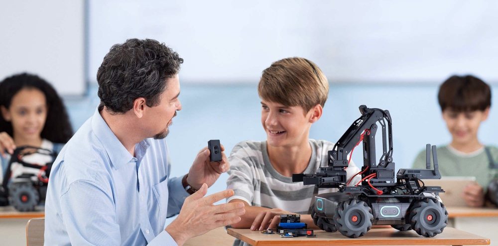 DJI Introduces New RoboMaster EP Core Educational STEAM Robot