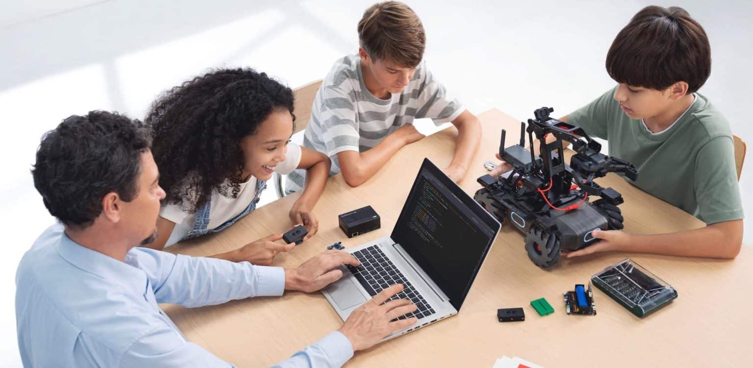 DJI Introduces New RoboMaster EP Core Educational STEAM Robot