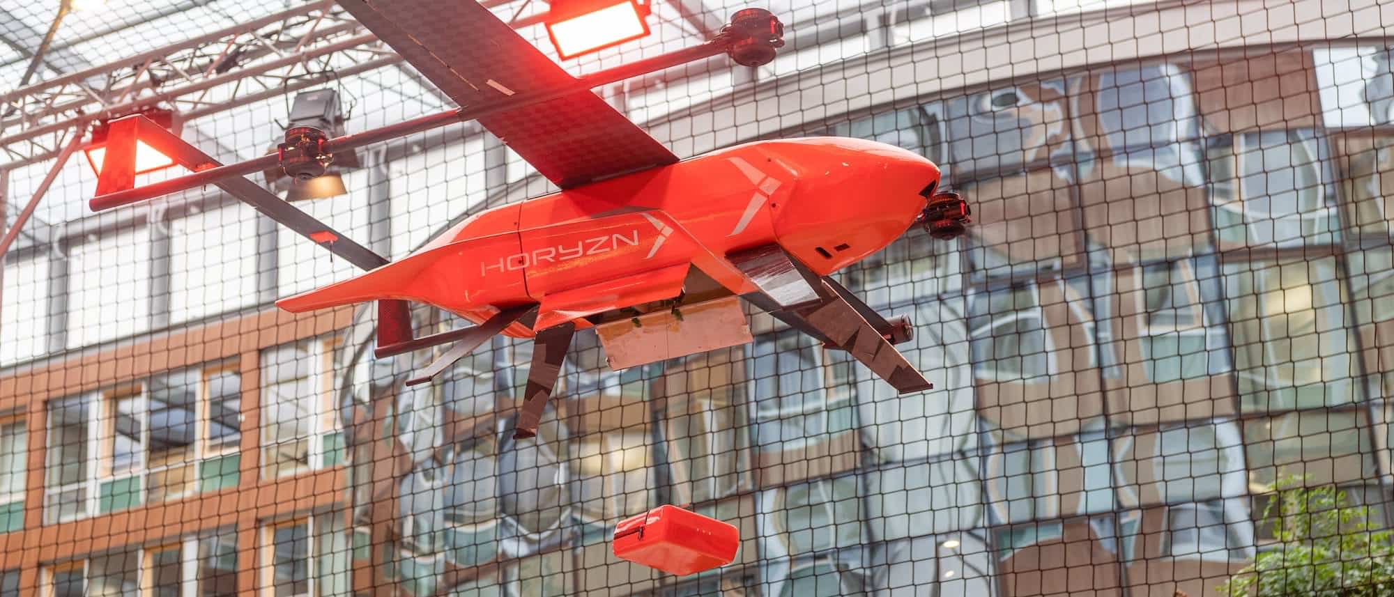 Rescue Drone With Defibrillator Developed By German Students – DroneXL