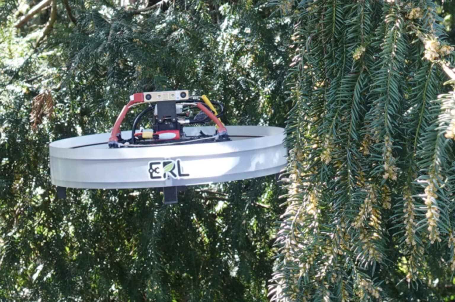 Swiss Researchers Develop Innovative 'Cockroach Drone'