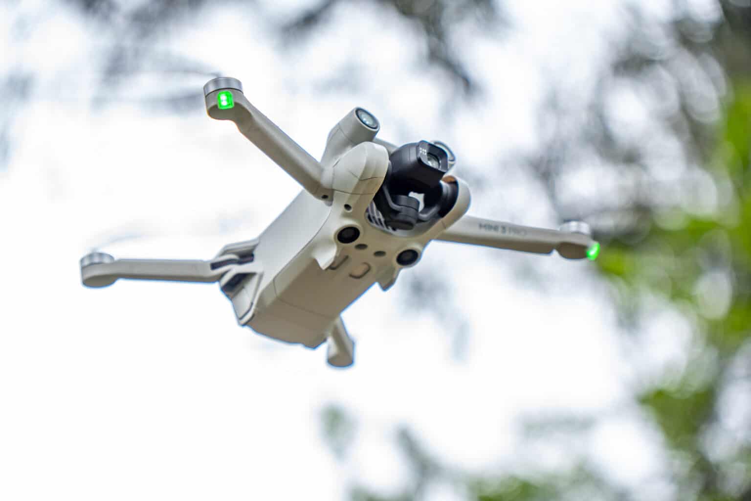 Toronto Police Charge Seven Drone Pilots During Blue Jays Playoffs ...