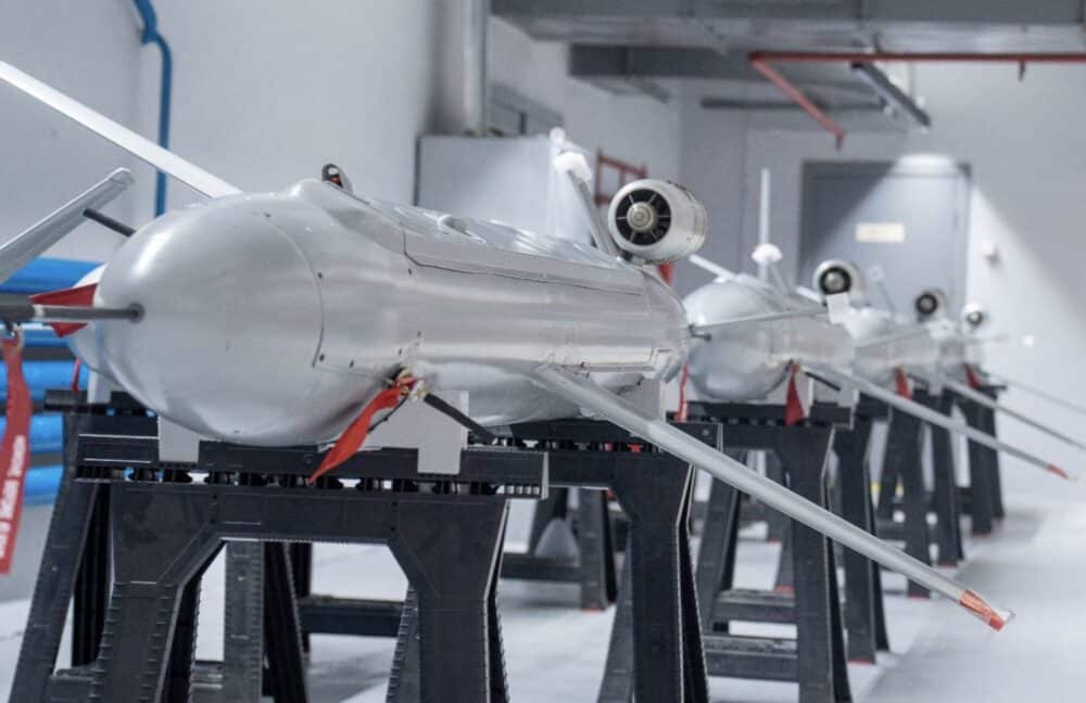 US Army Tests Ukrainian Long-Range Kamikaze Drones In Classified ...