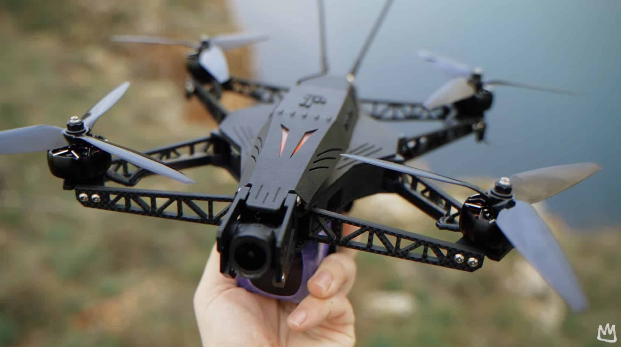 IFlight / 2RAW Specter 7 FPV Drone Review - It Can Do It ALL!