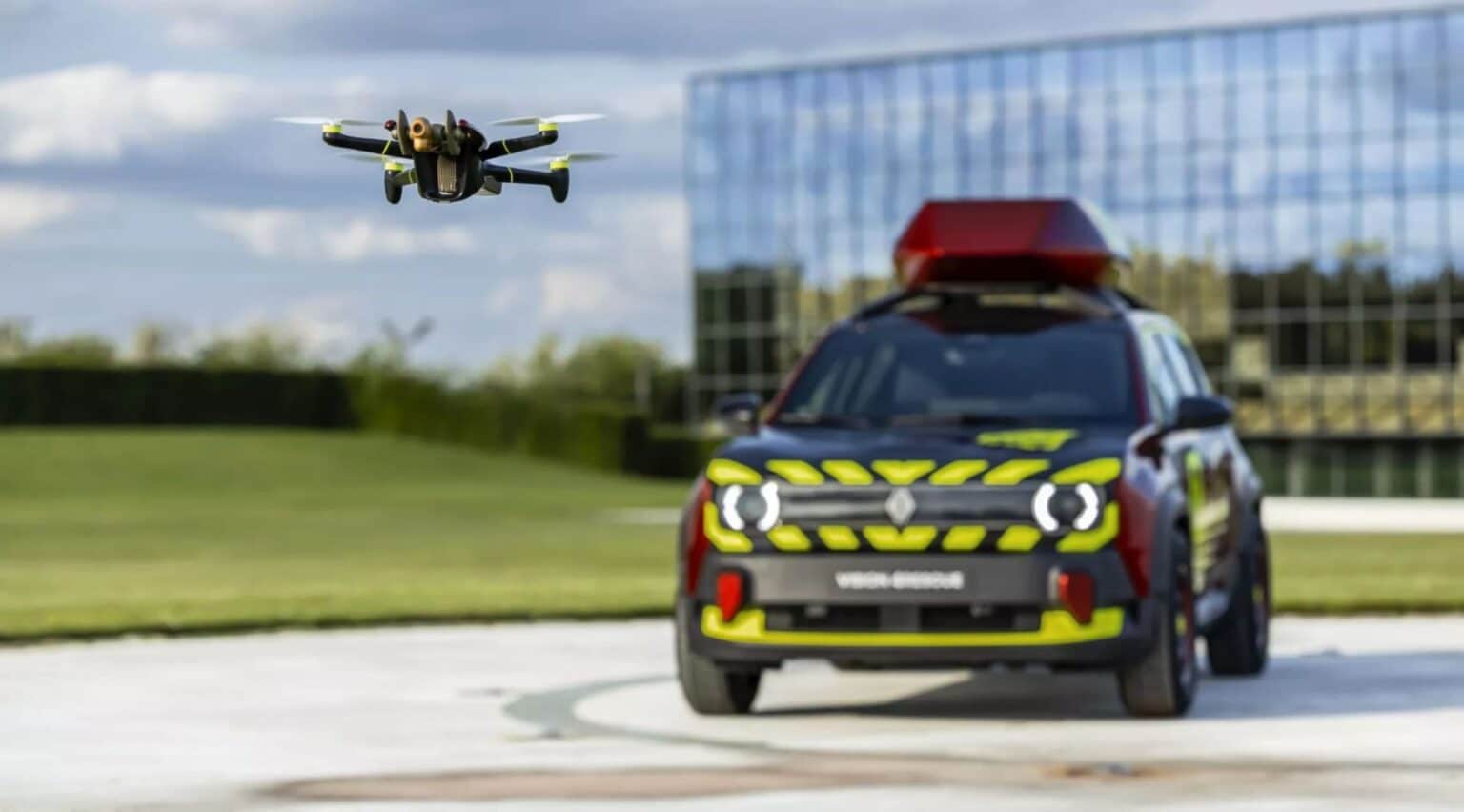 Renault’s Vision4Rescue Drone-Equipped EV Enhances Emergency Drone ...