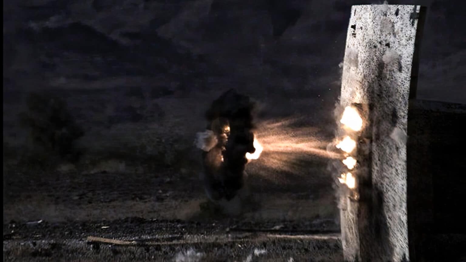 Boeing AH-64 Apache Is Getting Proximity-Fuzed 30mm Ammo For Swatting ...